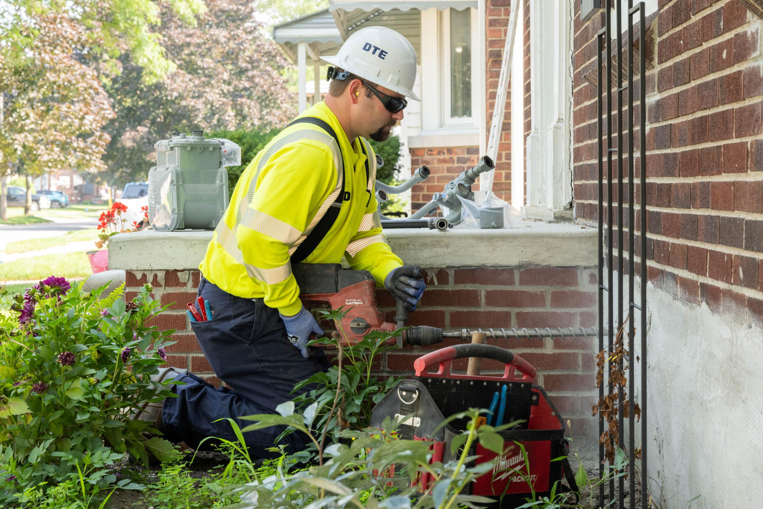 How you can prepare for a natural gas whole home generator - Empowering ...