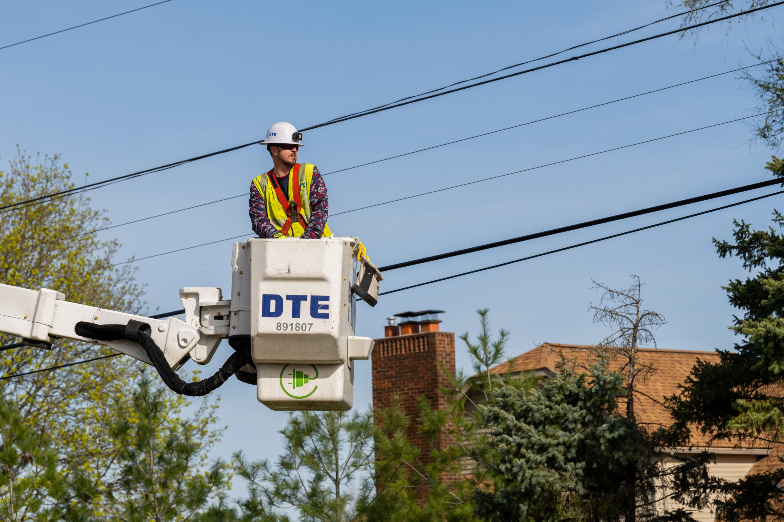 Rebuilding the electric grid in Detroit