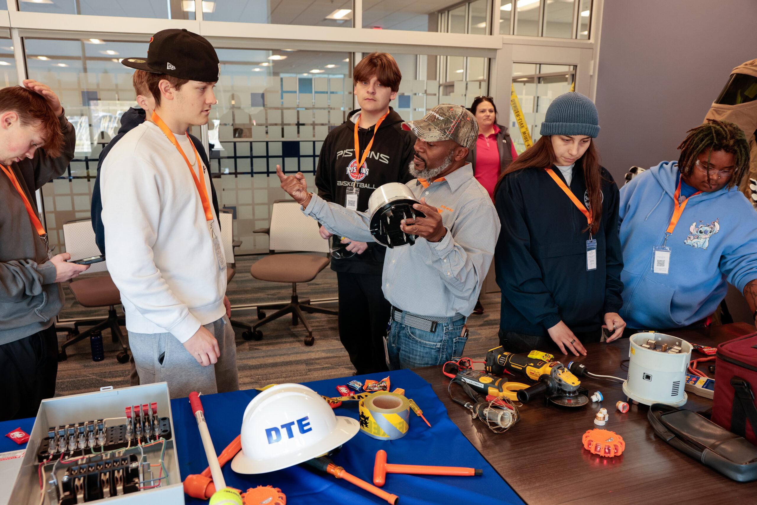 DTE employees engage youth statewide during Careers in Energy Week 2025 ...