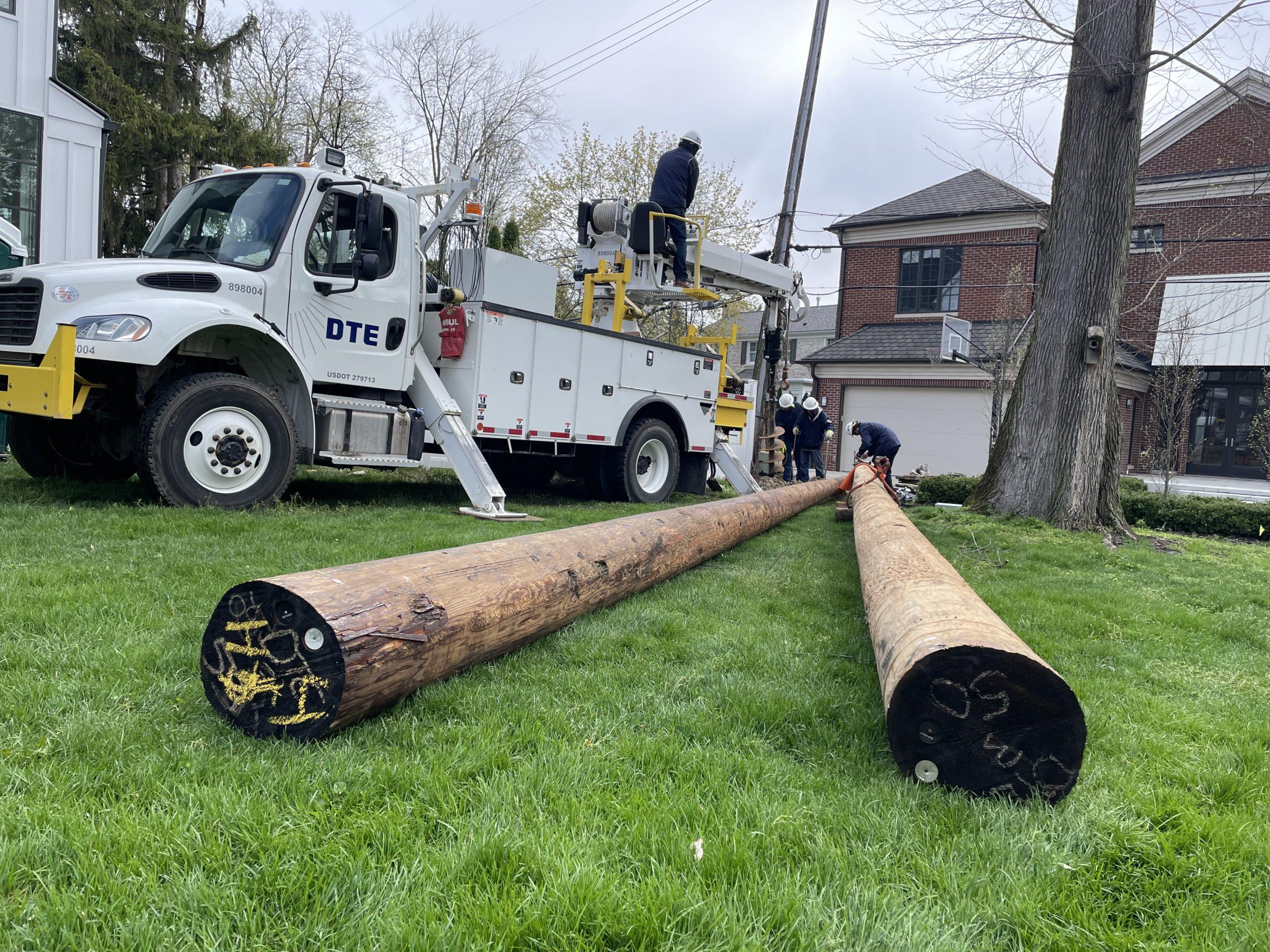 DTE crews improve the grid in Birmingham neighborhood - Empowering Michigan