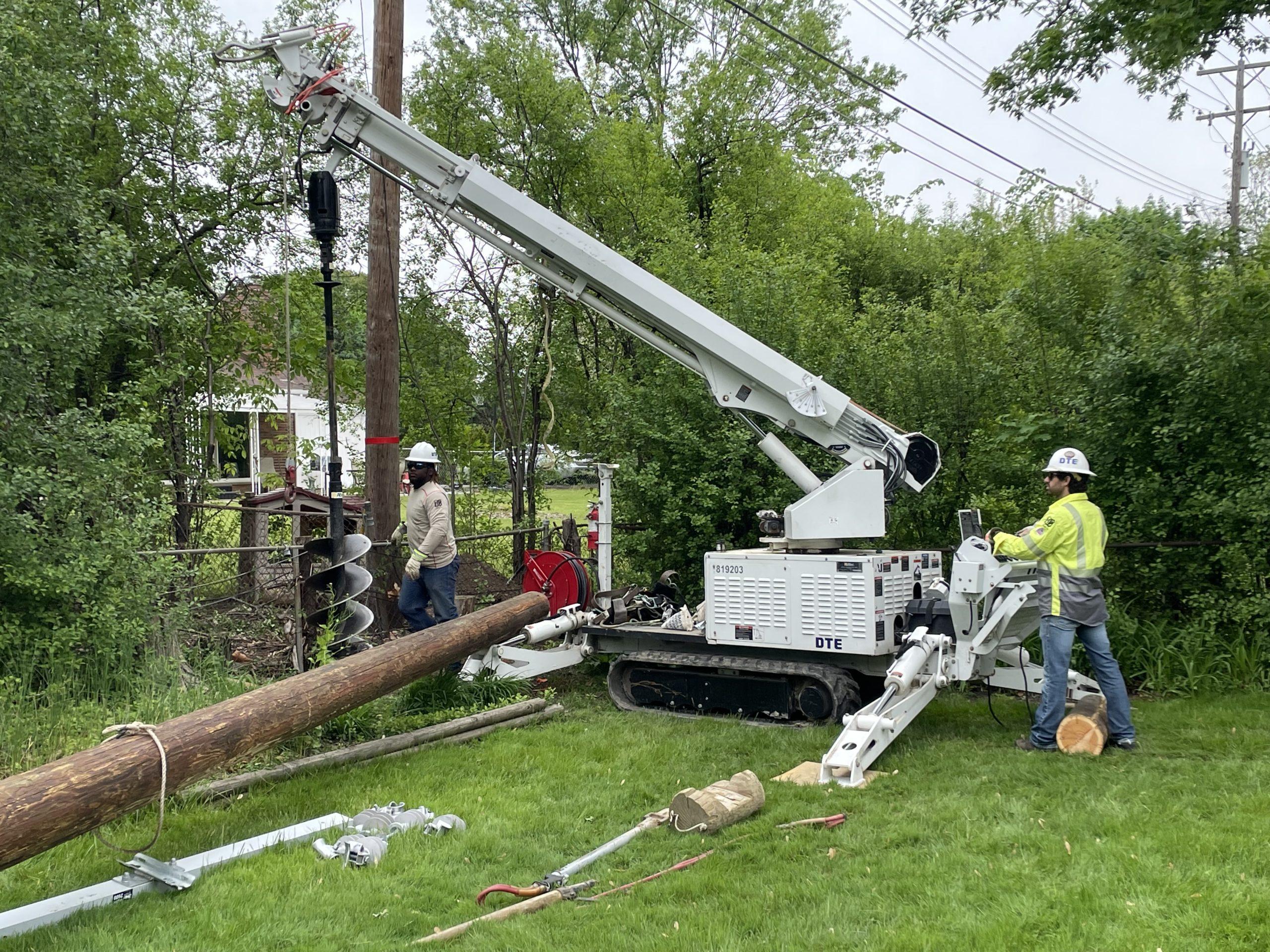 Upgraded utility pole improves reliability in Bloomfield Township ...