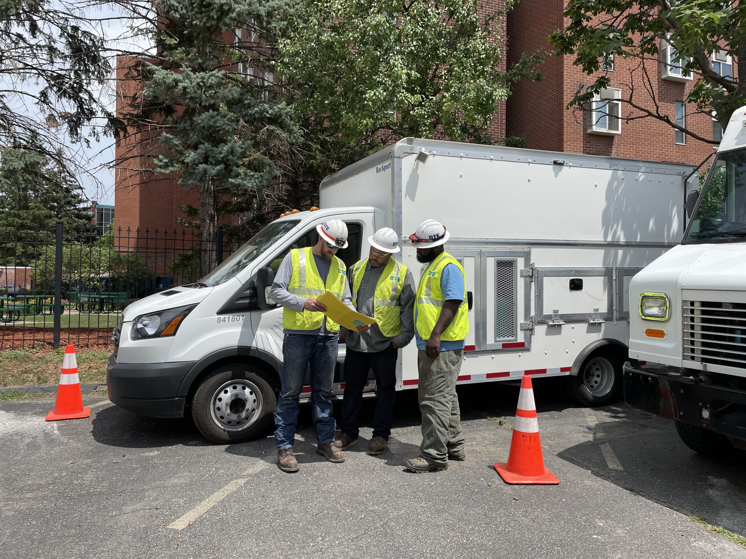 New cable improves reliability for Detroit traffic signal - Empowering ...