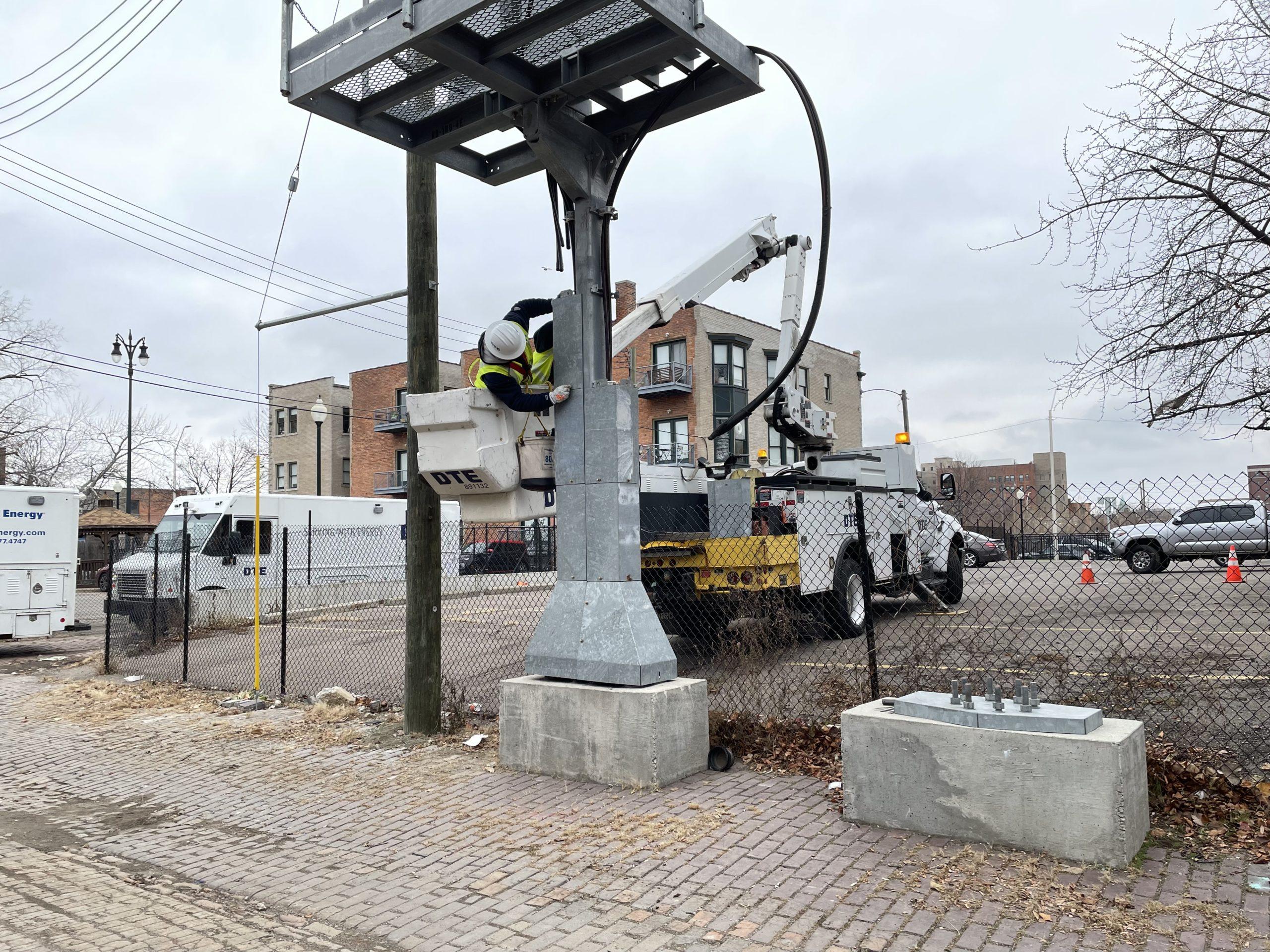 DTE crews install protective equipment for safe and reliable energy ...
