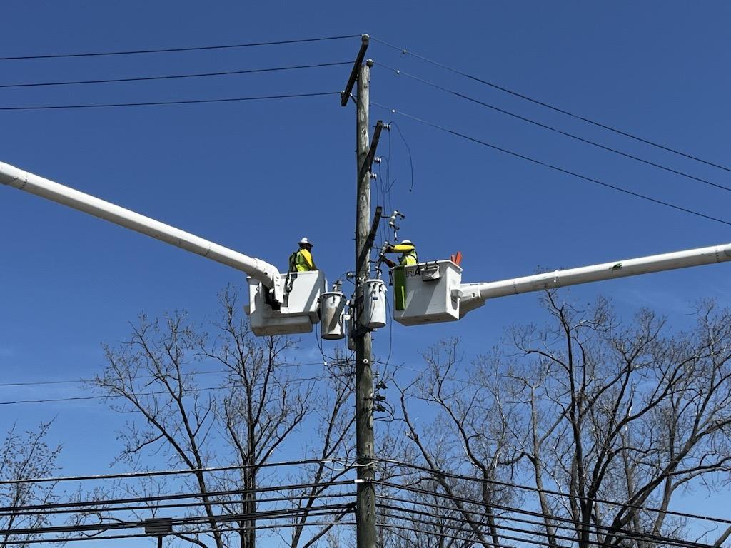 Strengthening electric equipment to keep Detroit’s power on ...