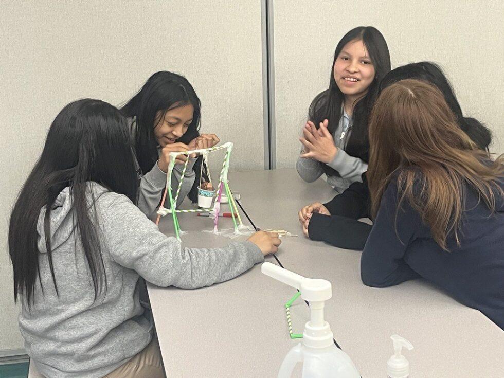 Detroit students get hands on STEM experience - Empowering Michigan